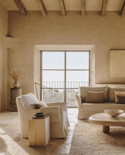 How to Incorporate Neutral Tone Rugs in Your Home's Interior Design