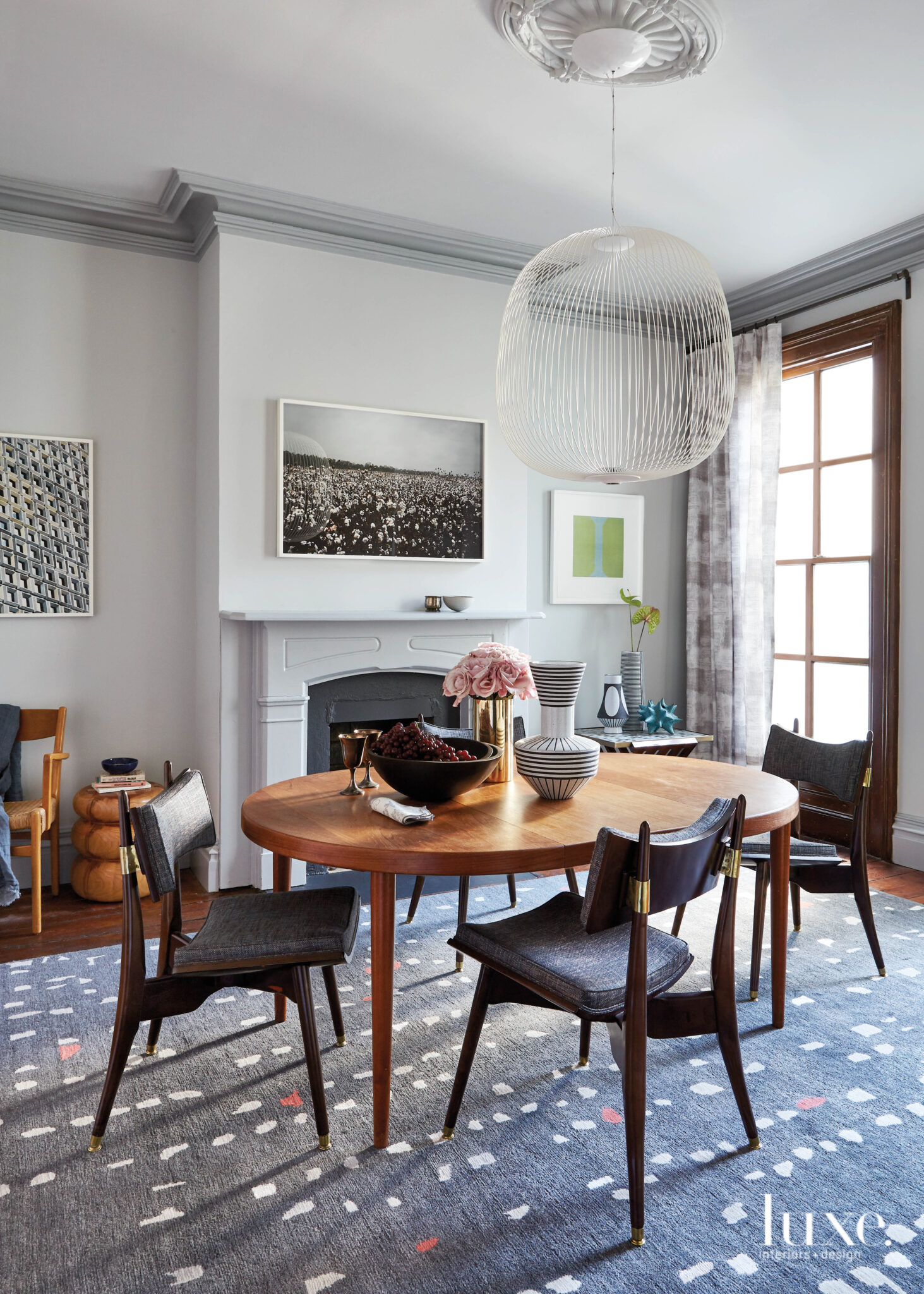 7 Best Tips for Interior Decor with Modern Area Rugs