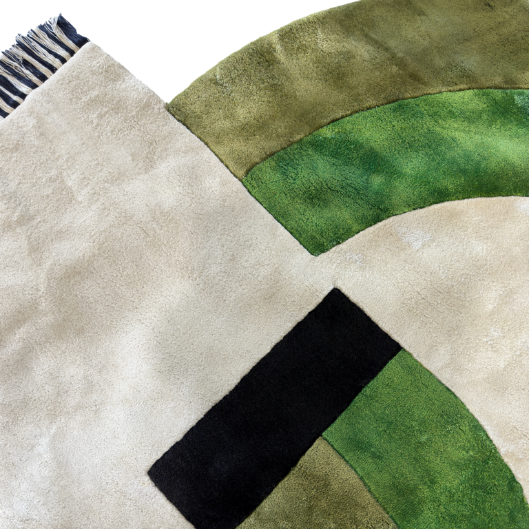 Tapis Shaped 30 | Shaped Rug | Tapis Studio